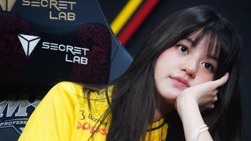 Biodata Lengkap Si Gamer Super Cute, Vonny Felicia AKA Vonzy | GGWP.ID