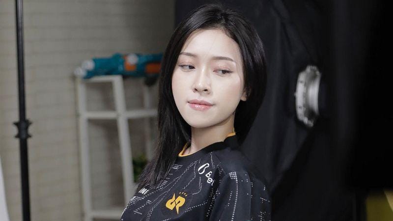 Profil Snow, Talent RRQ yang Serba Bisa Dari Game Sampai Cosplay | GGWP