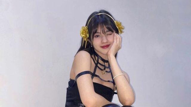 Profil dan Biodata Vonzy, Talent Cantik Multitalenta ONIC Esports | GGWP