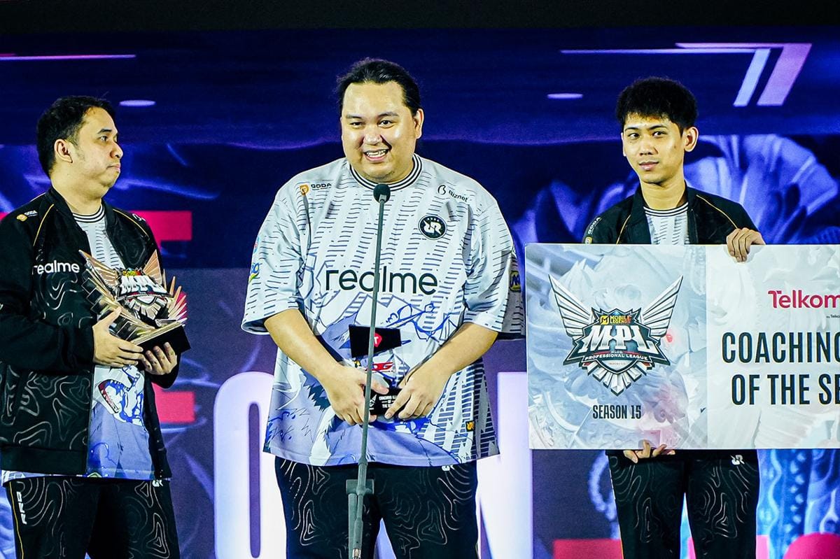 Pemenang MPL Awards S15, RRQ Idok MVP Regular Season! | GGWP.ID